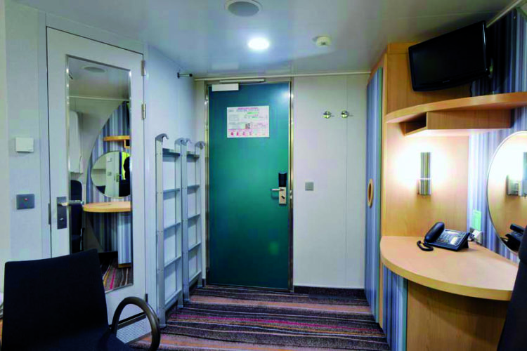 Cabin on the Armorique – Brittany Ferries