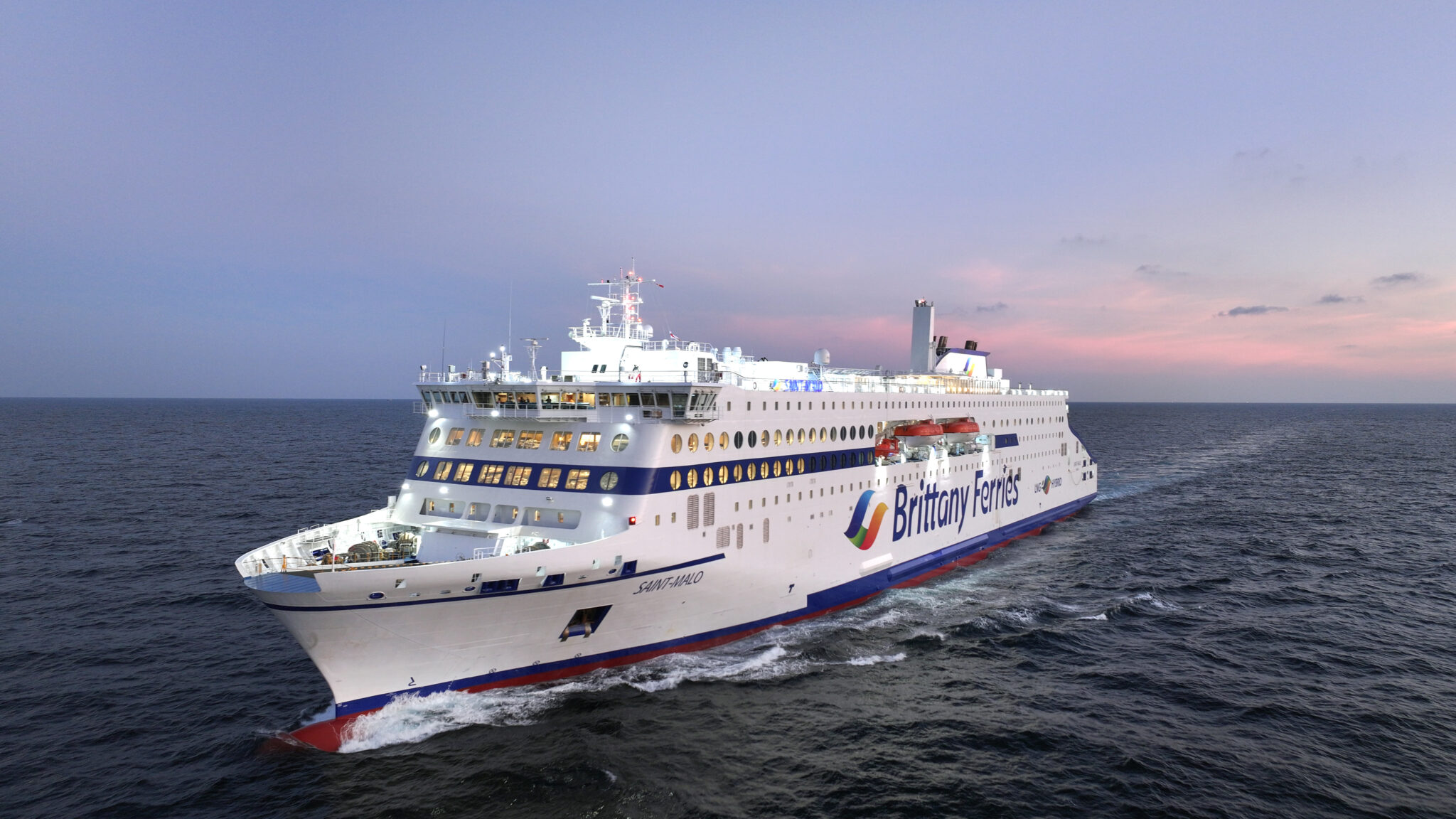 Saint-Malo bow-on – Brittany Ferries
